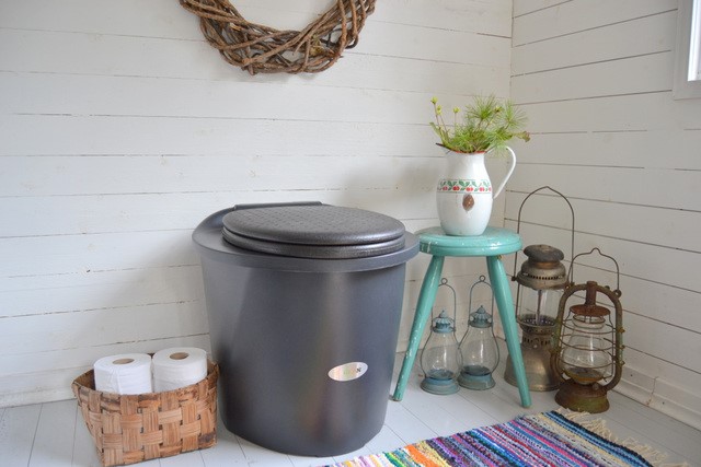 BIOLAN SIMPLETT TOILET - American Eco Products